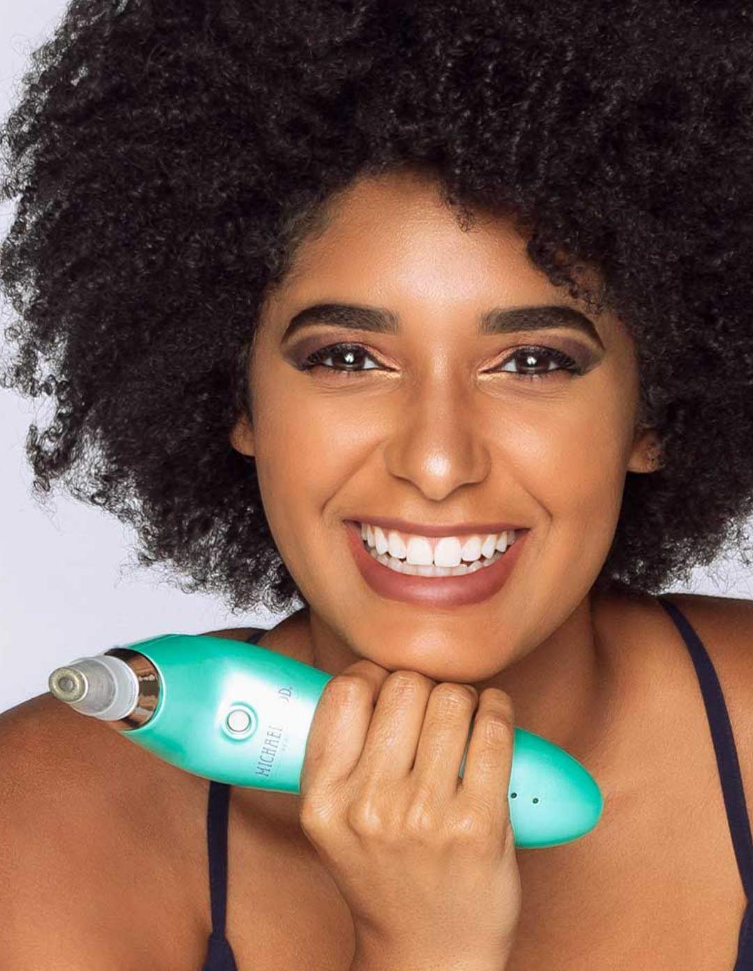 5 Best At Home Microdermabrasion Machines For Glowing Skin in 2024