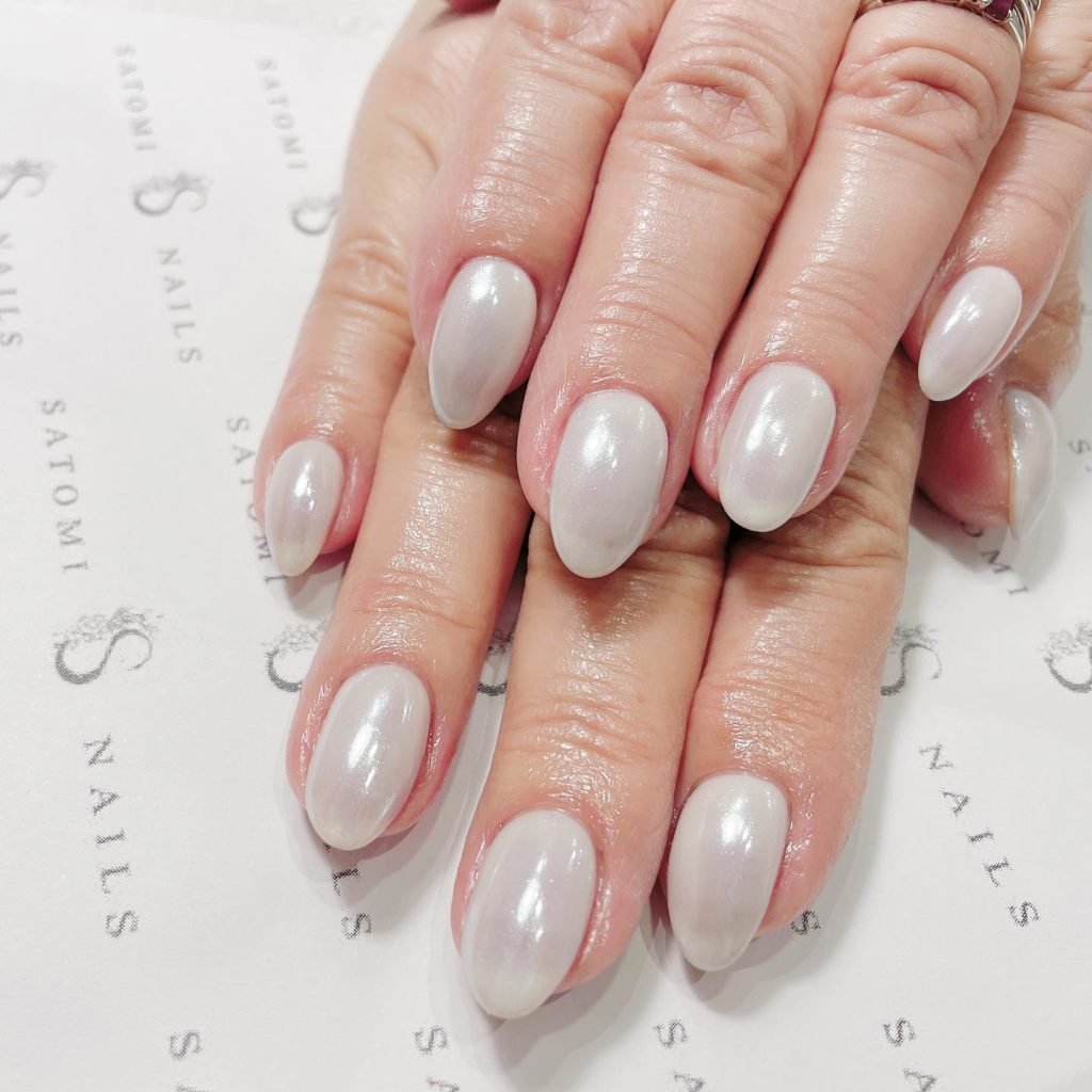 21 Stunning Glazed Donut Nails Ideas