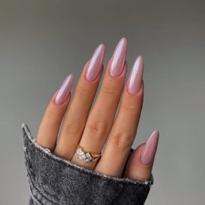 44 Cute Almond Nails Inspo To Feel Like a Princess