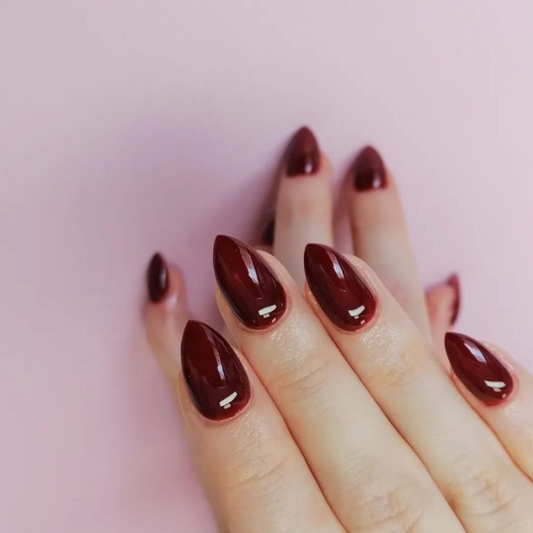 35 Beautiful Red Wine Nails for a Dark and Chic Manicure