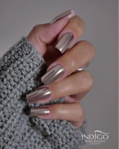 31 Cute Chrome Nails Designs for a Trendy Manicure