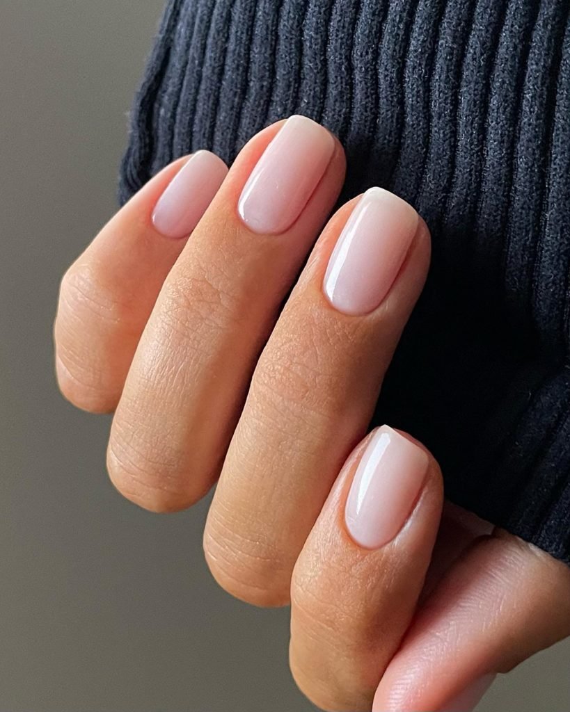 25 Old Money Nails Inspo to Feel Like a Gossip Girl Character