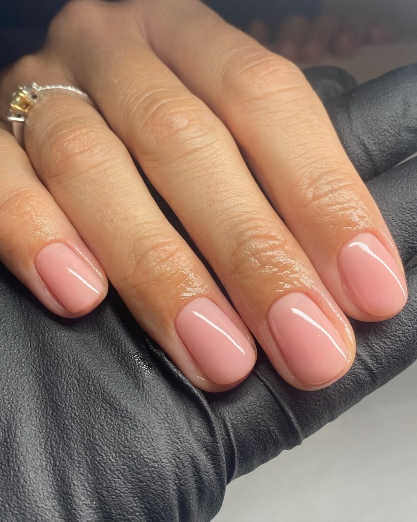 25 Old Money Nails Inspo to Feel Like a Gossip Girl Character