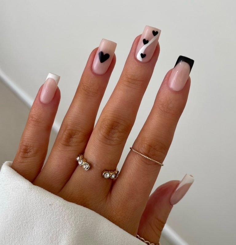 36 Square Nail Ideas For a Super Chic Mani in 2024