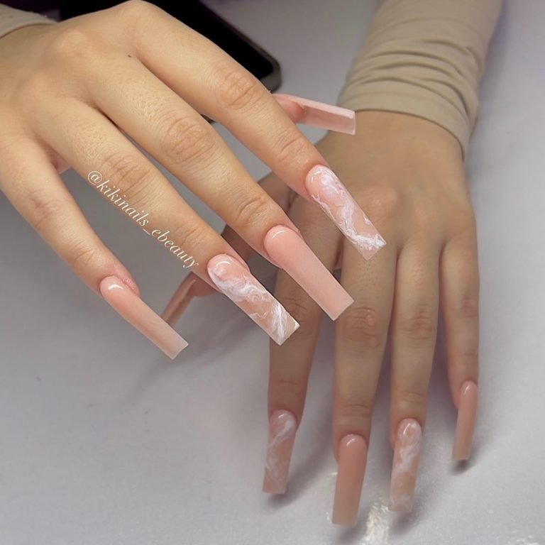 36 Square Nail Ideas For a Super Chic Mani in 2024