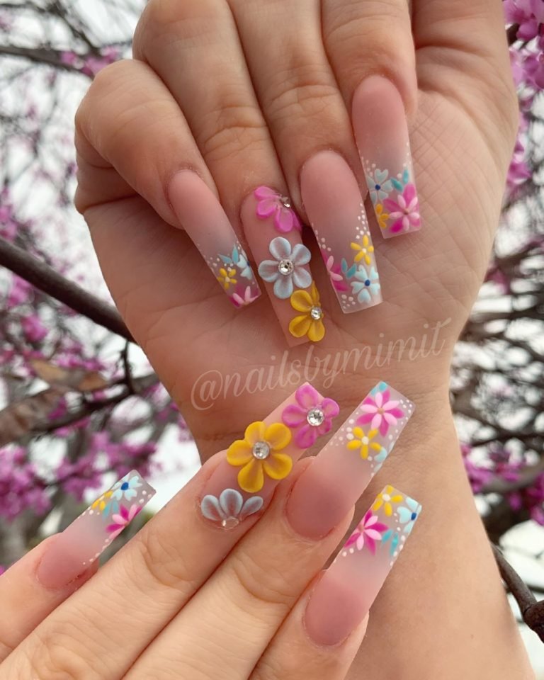 36 Square Nail Ideas For a Super Chic Mani in 2024