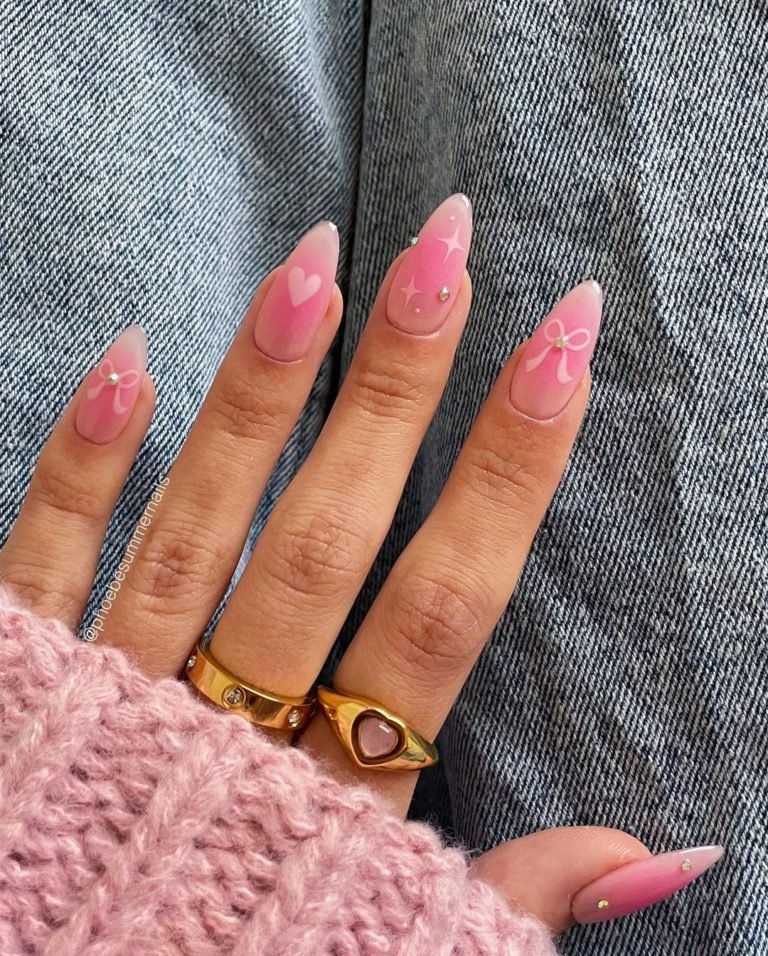 29 Stunning Aura Nails for a Trendy Manicure