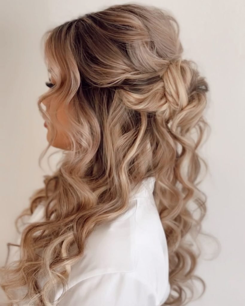 52 Cute Half Up Half Down Hairstyles for All Hair Types and Colors