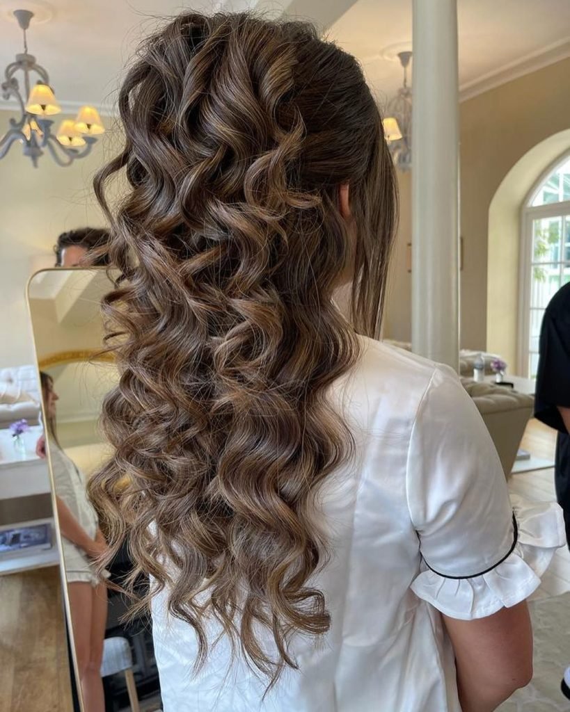 52 Cute Half Up Half Down Hairstyles for All Hair Types and Colors