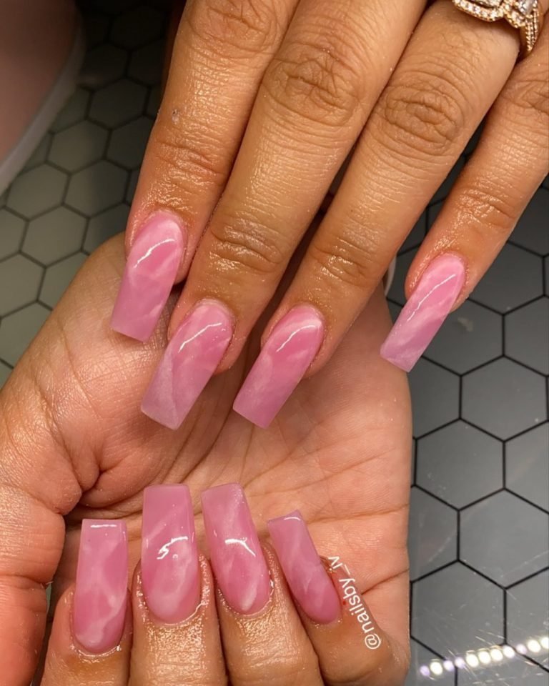 28 Stunning Rose Quartz Nails – Chic and Trendy Designs for 2024