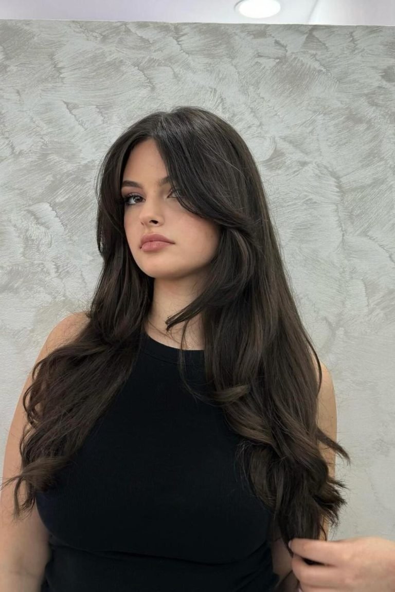 24 Gorgeous and Trendy Butterfly Haircut Ideas