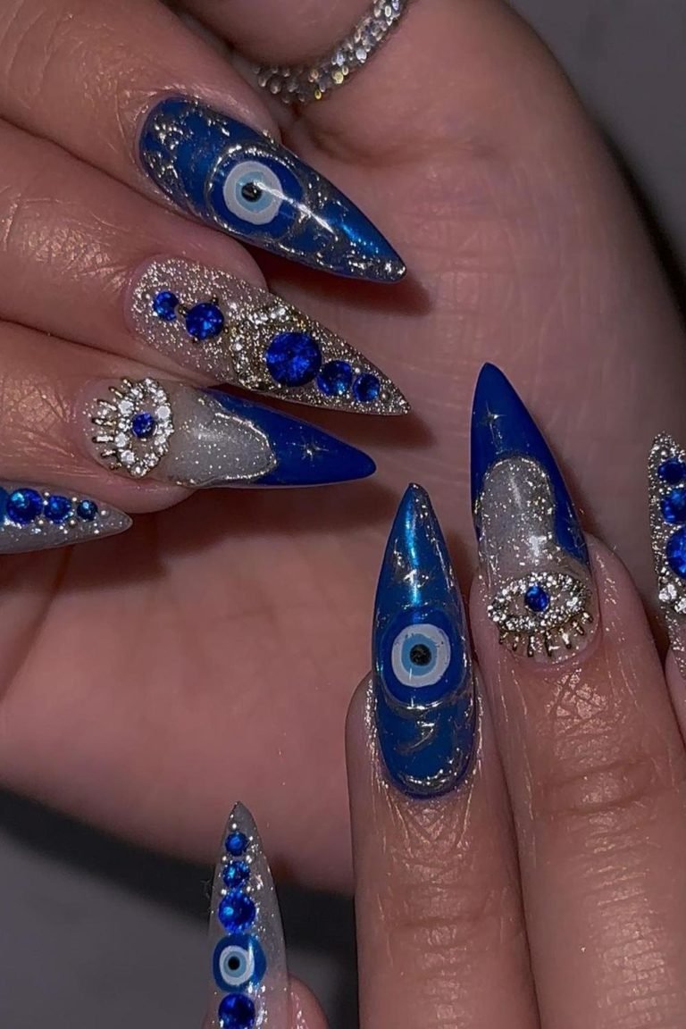 35 Enchanting Evil Eye Nails for a Mysterious and Trendy Manicure