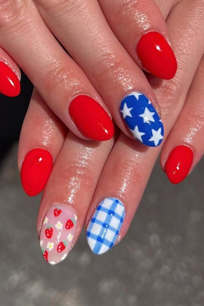 34 Super Cute and Patriotic Fourth of July Nails Inspo