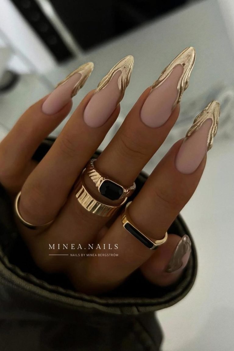 35 Cute & Trendy Gold French Tip Nails Ideas for 2024